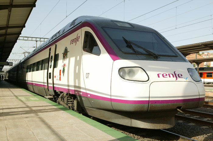 Galería de imágenes de Renfe Operadora: AVE 104 - Revista VÍA LIBRE ...